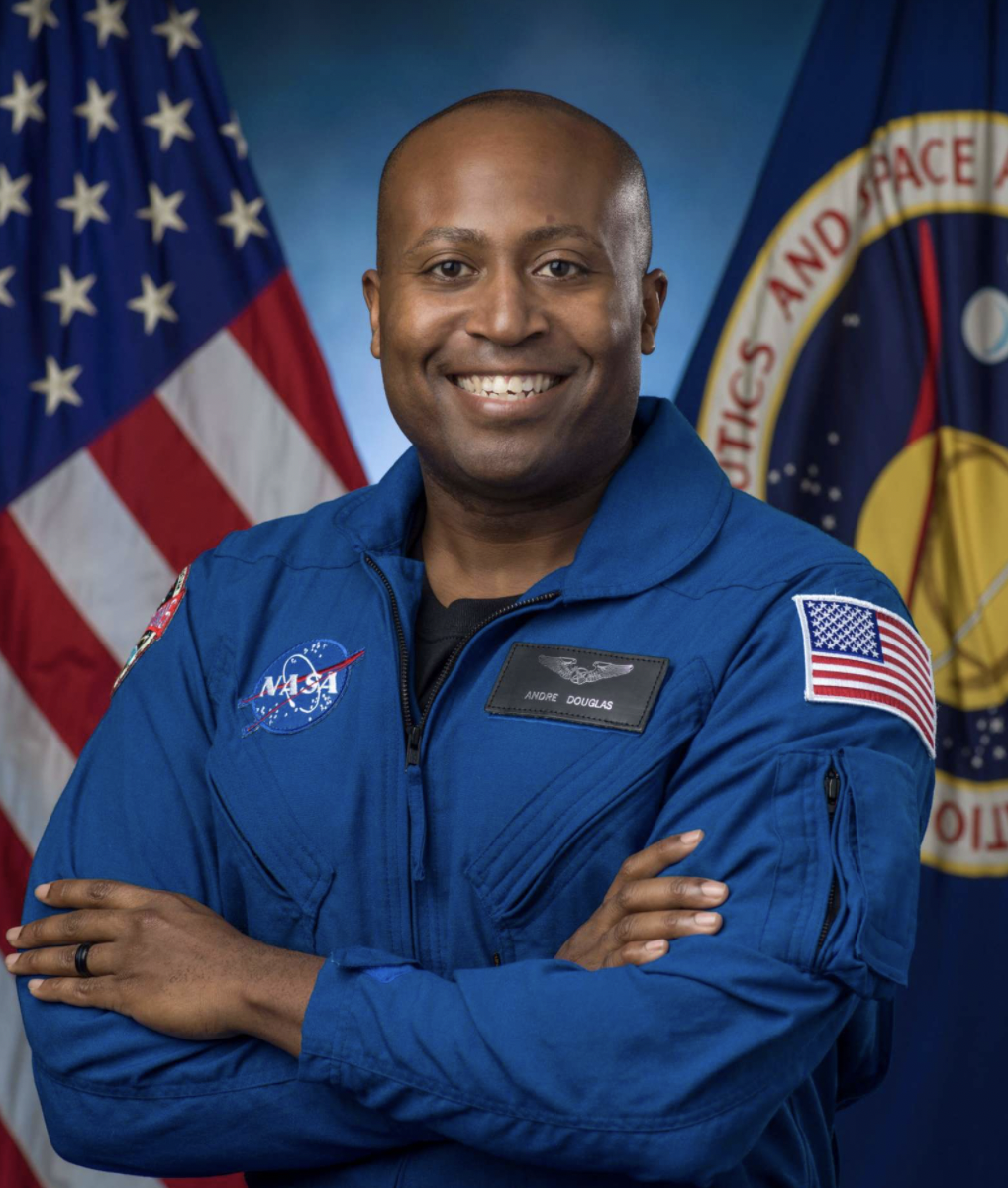NASA ประกาศ 10 รายชื่อนักบินอวกาศรุ่นใหม่ ที่อาจจะได้ไปดวงจันทร์!